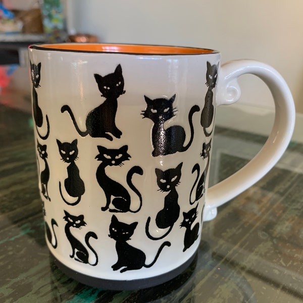 Spectrum Designz Mug - Etsy