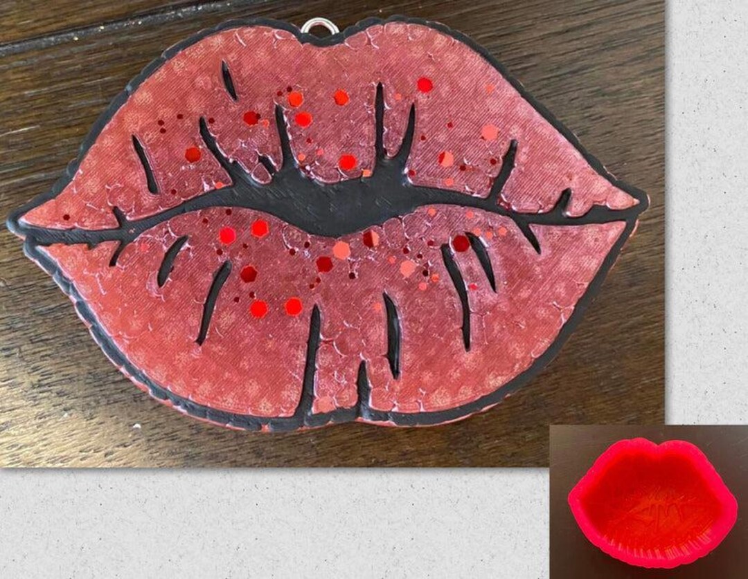 Puckered Lips Silicone Freshie Mold - Etsy