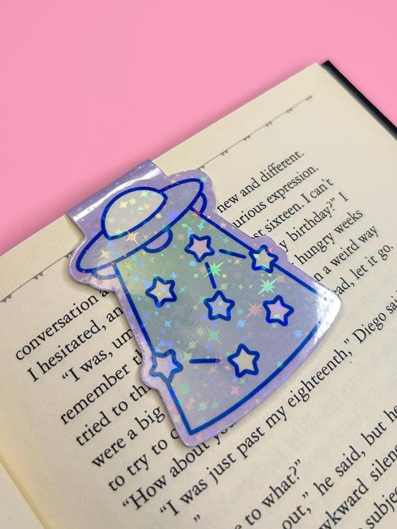 UFO Stars | Holographic Magnetic Bookmark | Reading Accessories ...