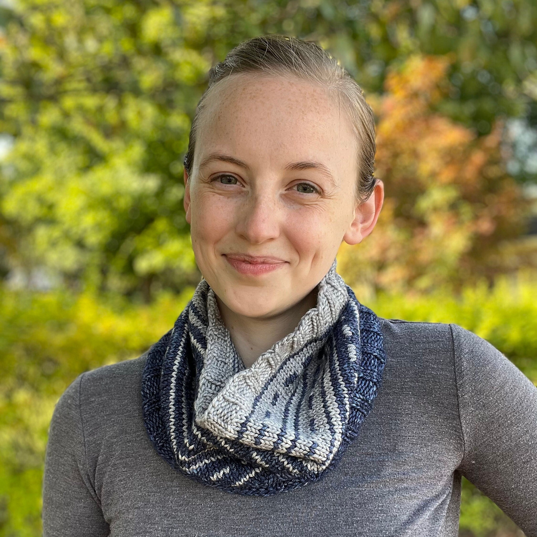 Simple Cowl Knitting Pattern // DK Weight Cowl // Easy to Knit - Etsy