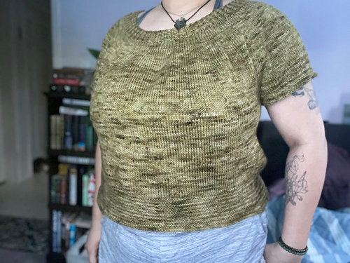 Cozy Sweater Knitting Pattern in DK Weight, Simple Herringbone Circular ...