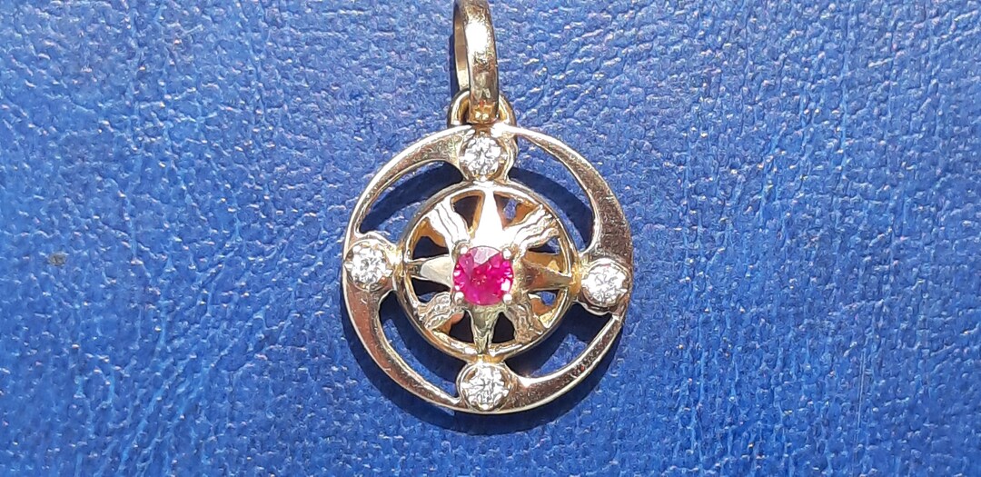 SOLD! Ruby-diamond Pendant in 21 Ct. Gold, Solar-venus Amulet - Etsy