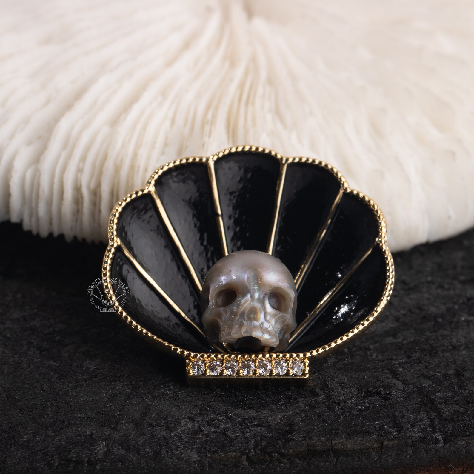 Skull Carved Pearl Brooch Handmade Brooch Shell Shape Gothic - Etsy