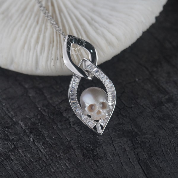 Pearl Skull - Etsy