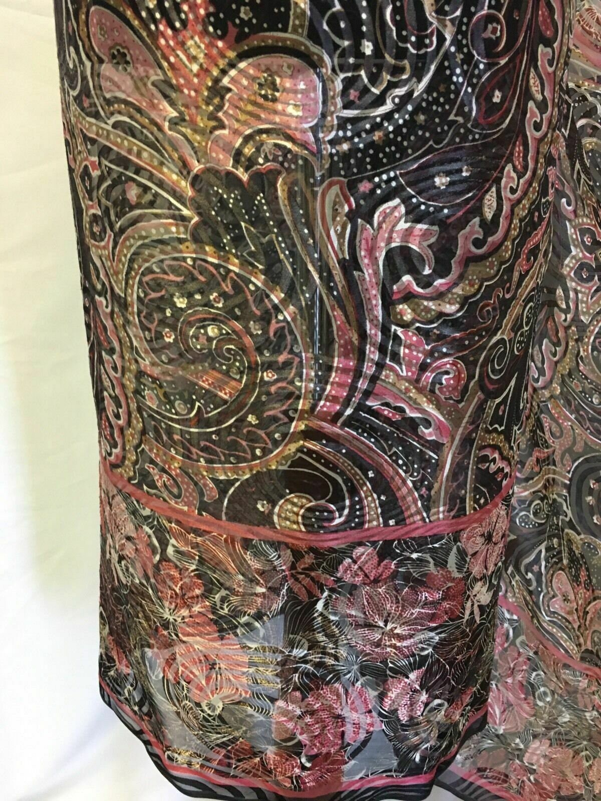 NEW Beautiful 100% Silk Chiffon Swirl Border Print Fabric 42" 108 Cm ...