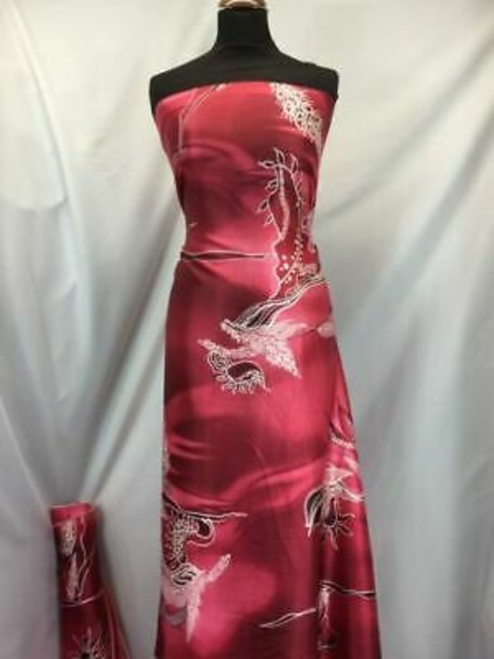 NEW High Class Designer Satin Print Fabric Material 44" 112 Cm Garment ...