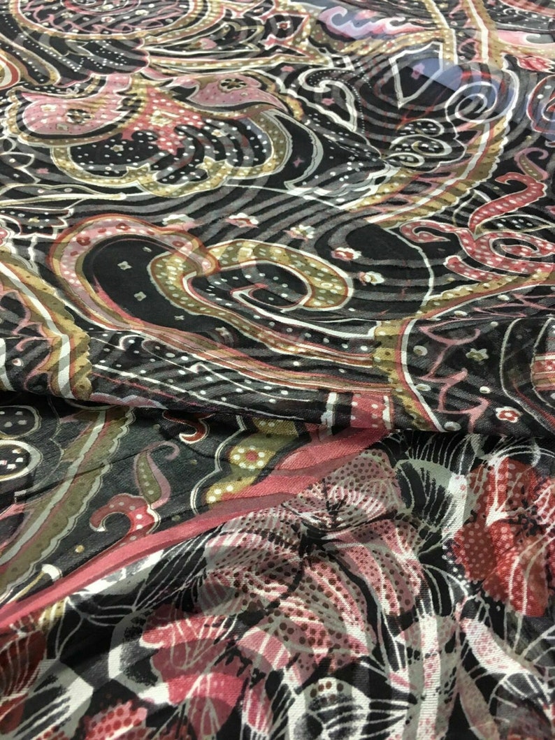 NEW Beautiful 100% Silk Chiffon Swirl Border Print Fabric 42" 108 Cm ...