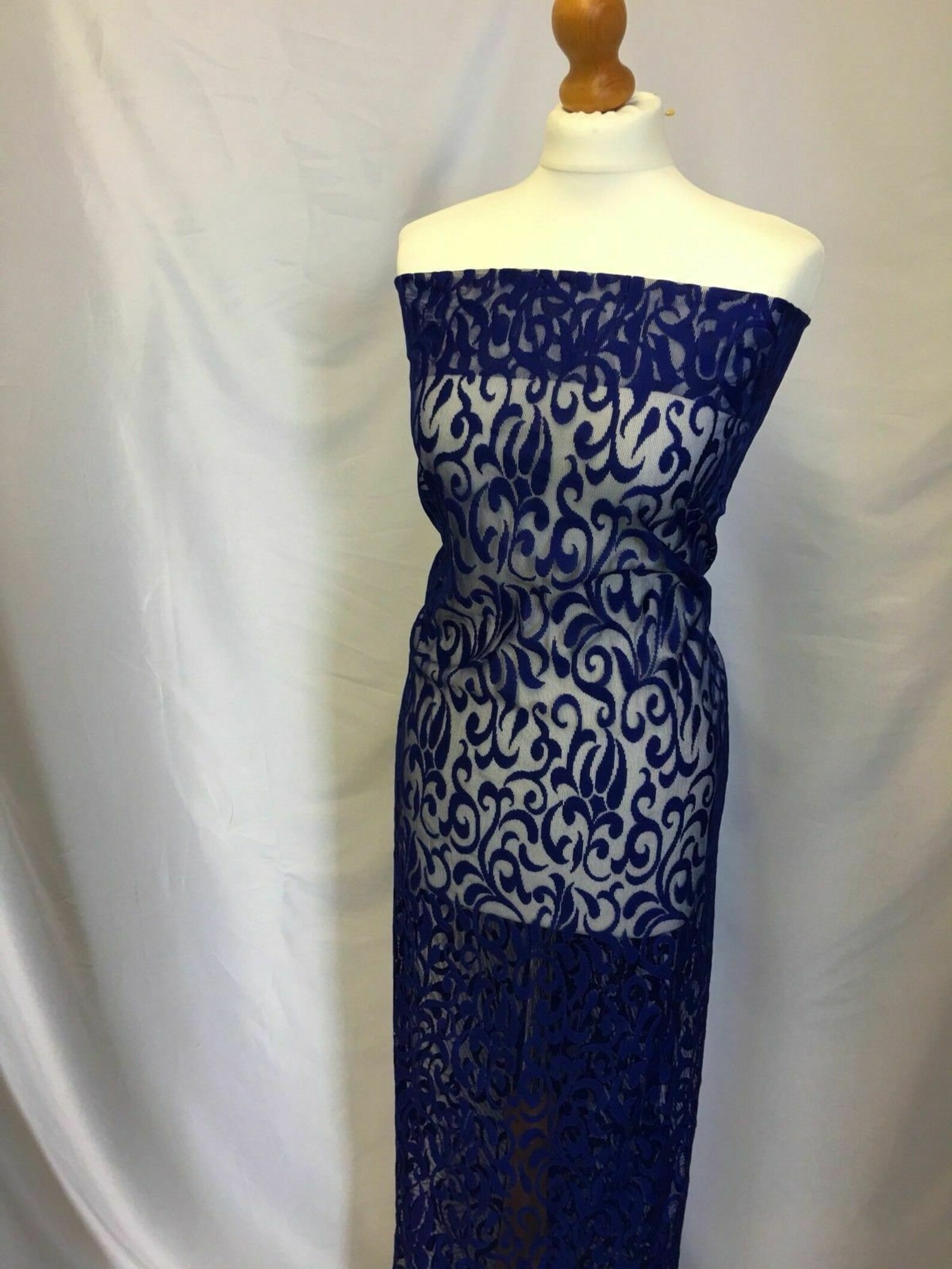 NEW Gorgeous Designer Royal Blue Burnout Lace Fabric 42” 108 Cm ...