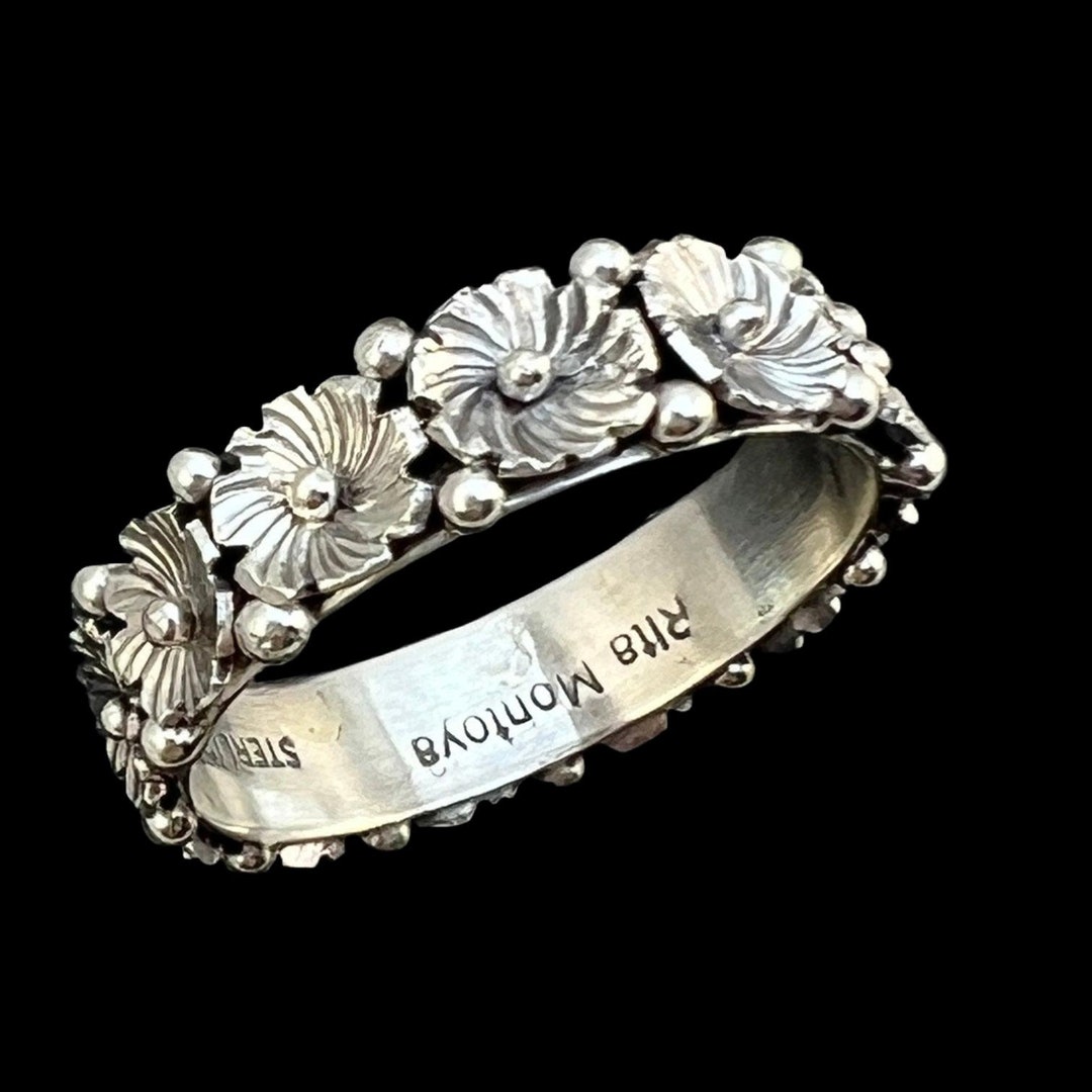Sterling Silver Flower Eternity Band, Floral Ring, Rita Montoya - Etsy