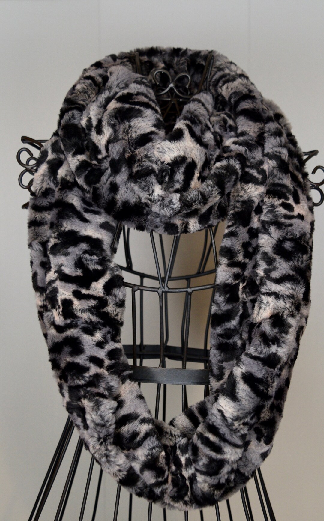 Minky Scarf, Faux Fur Scarf, Infinity Scarf, Gray Bobcat Minky Scarf ...
