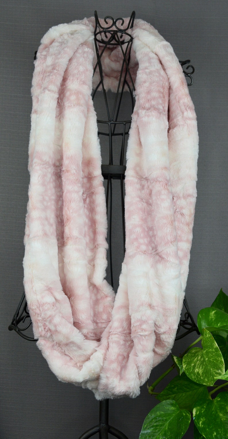 Minky Scarf Faux Fur Scarf Infinity Scarf Steel Gray Fawn - Etsy