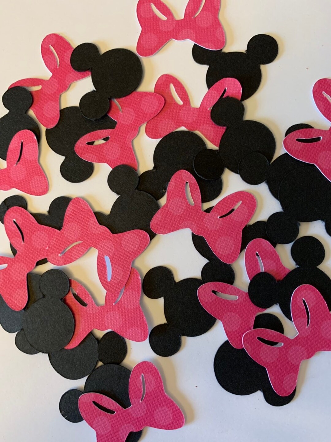 Minnie Mouse Confetti - Etsy