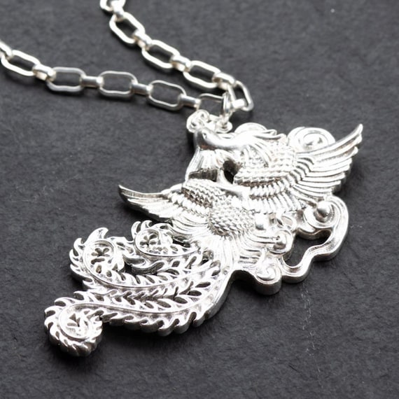 Vintage Phoenix pendant with wide anchor chain, amule… - Gem