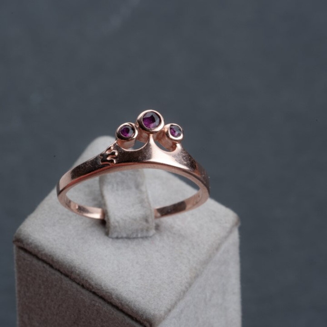 Delicate Ring With Small Garnet Stones, Vintage Revised, 925 Silver ...