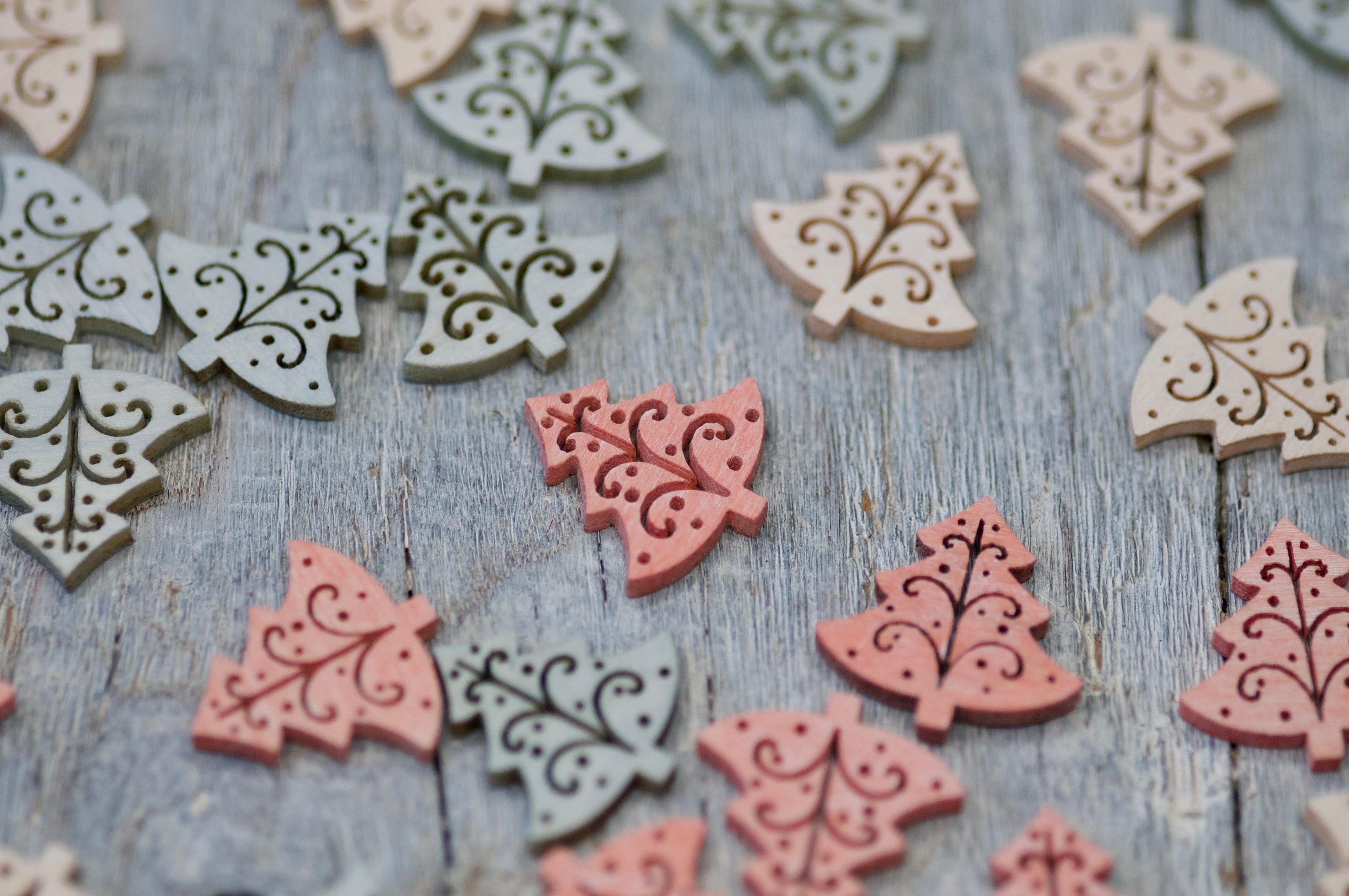36pics Tiny Wooden Xmas Tree 2cm, Set of 3 Pastel Colors, Craft Xmas ...