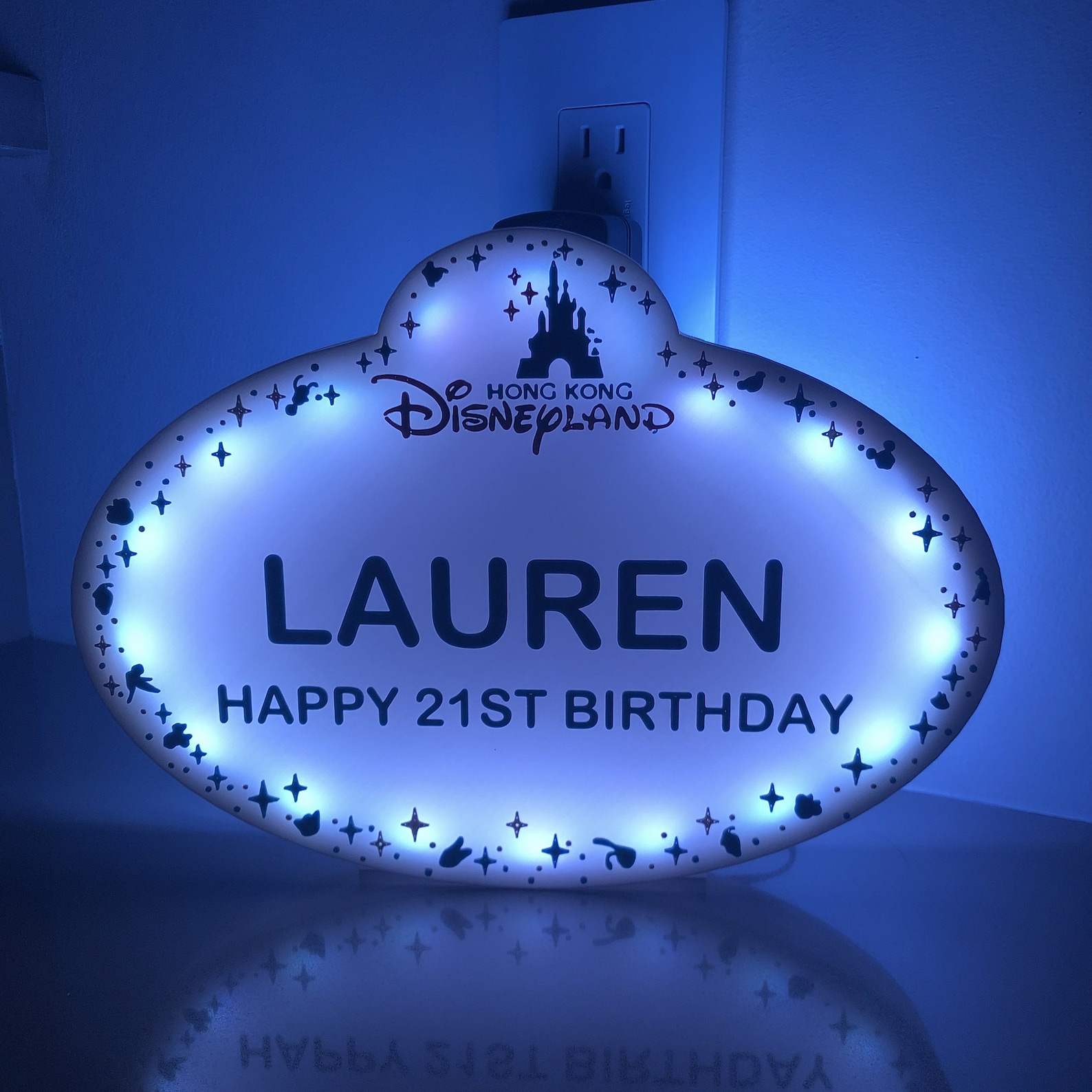 Custom Large 3D Printed Disney Cast Member Name Tag Hong - Etsy