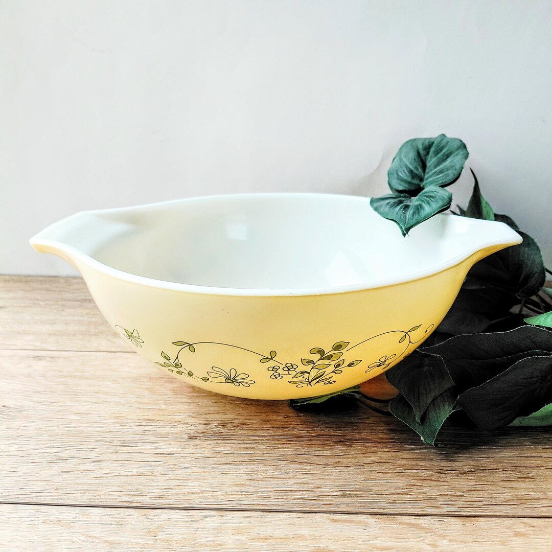 Vintage Pyrex Shenandoah Cinderella Mixing Bowl, Large #444 - Etsy