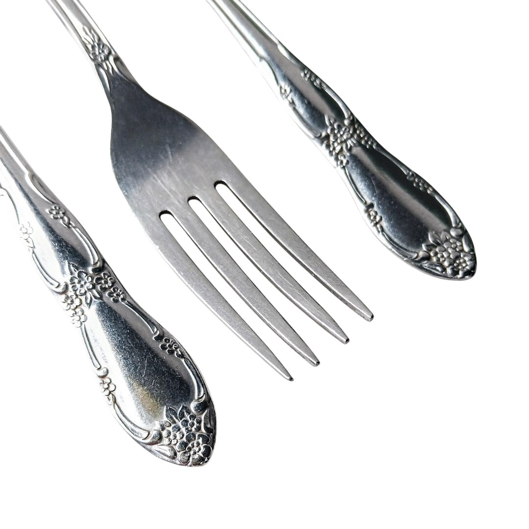 Vintage 3 WM A Rogers Stainless by Oneida Dinner Forks/ FENWAY ...
