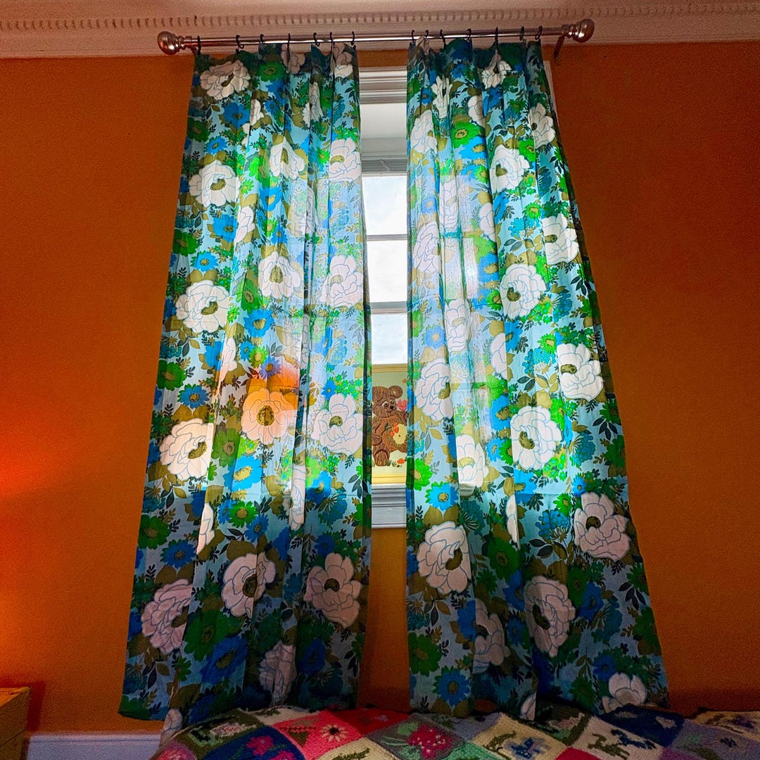 Vintage 1970s Green Blue Floral Flower Power Pinch Pleat Curtains ...