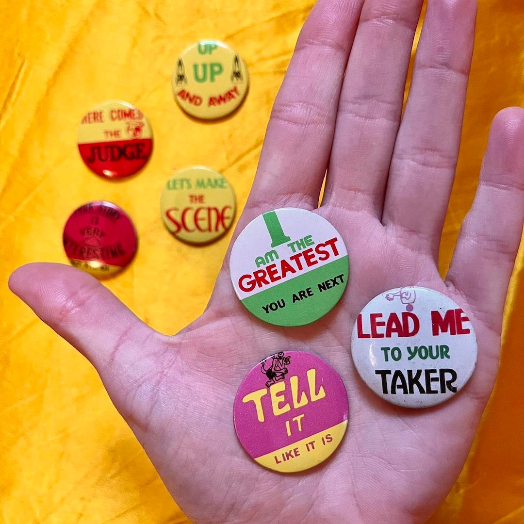 Vintage 1960s 70s Pins Pinbacks Set of 7 // Colorful Fun Counterculture ...