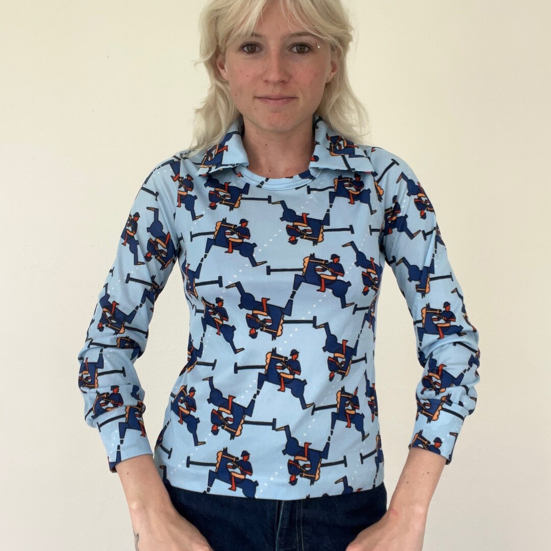 Vintage 1970s Groovy Blue Jockey Horse Novelty Print Dagger Collar Shirt Top Psychedelic // 70s ...