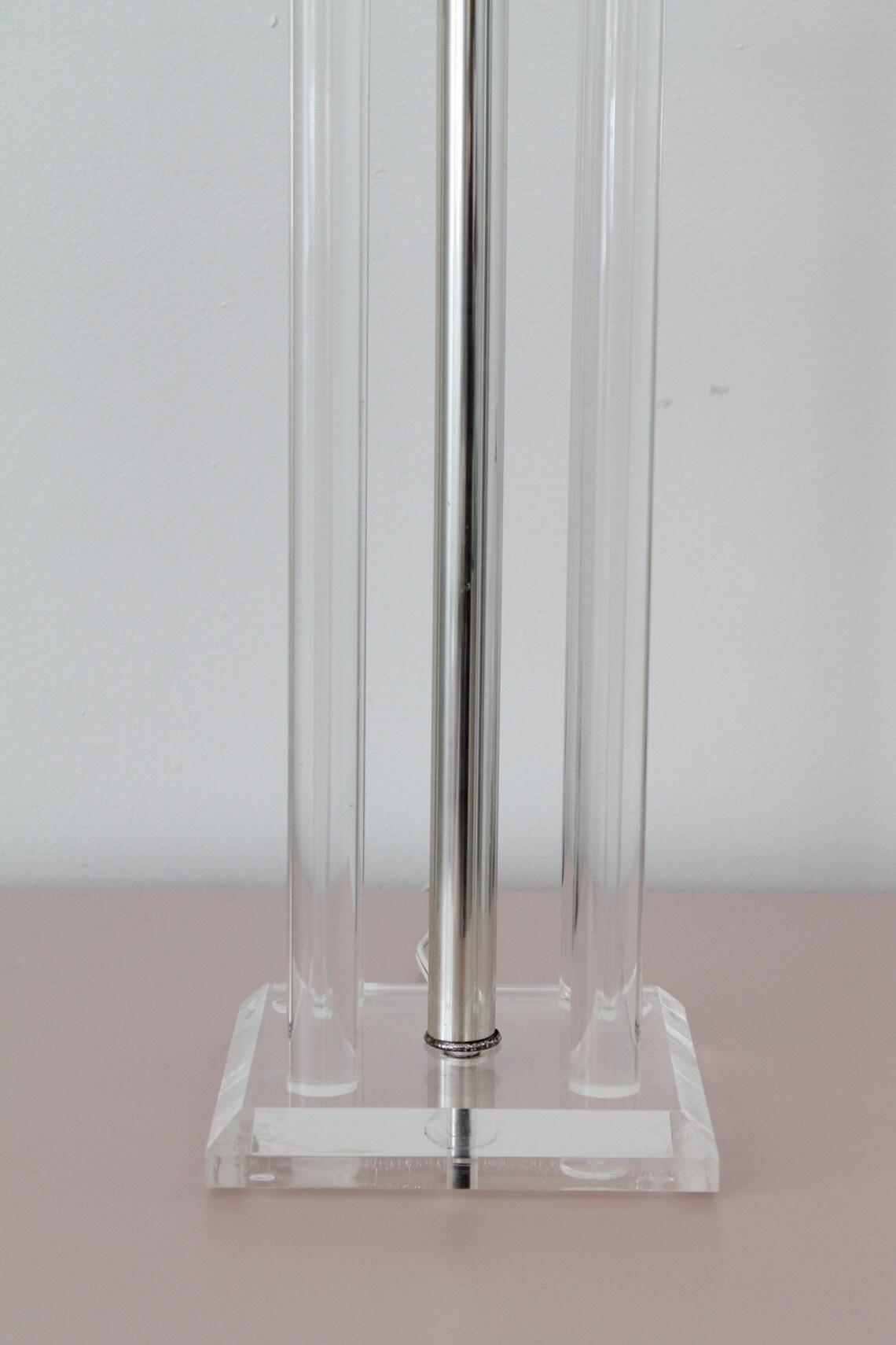 Vintage Lucite Table Lamp | Etsy