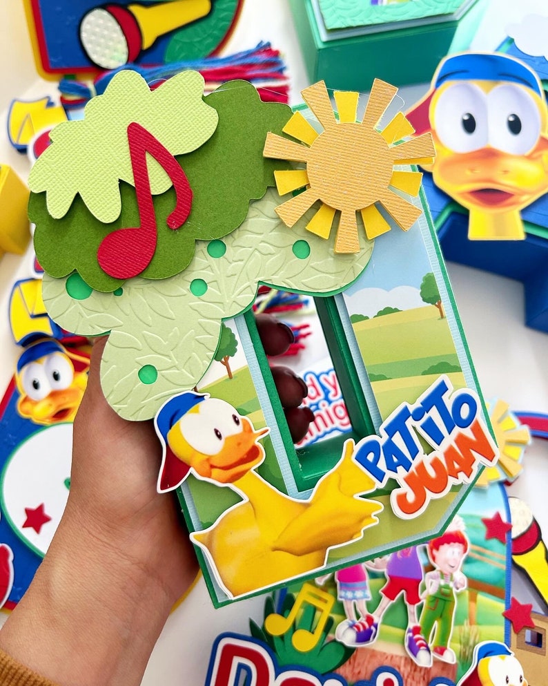 Duckling Juan Cake Decoration, Duckling Cake Topper, Bipper and His ...