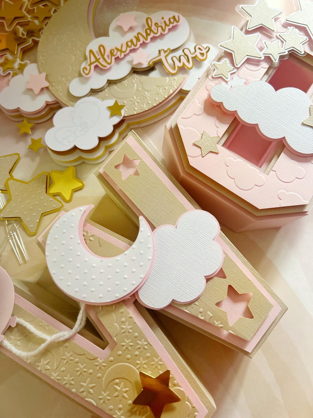 Two the Moons and Stars, Center of Tables, Moon and Stars Decoration Ideas, Star and Moon Party ...