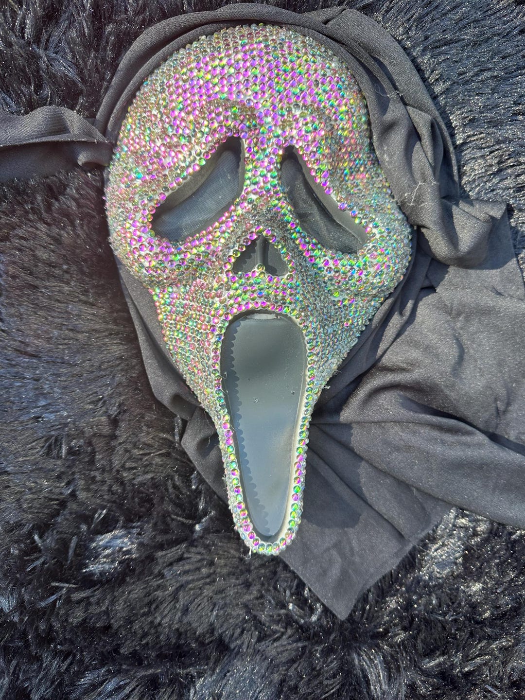 READY TO SHIP- Screaming Royal Glam Mask - Etsy