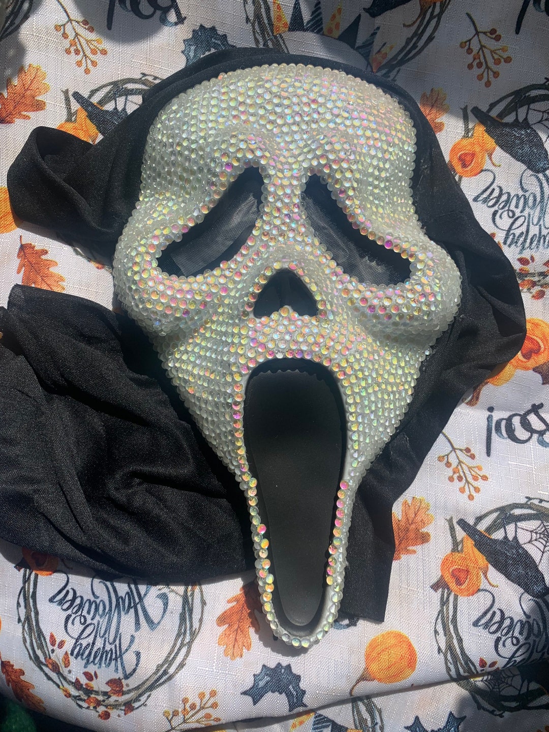 Screaming Royal Glam Mask - Etsy