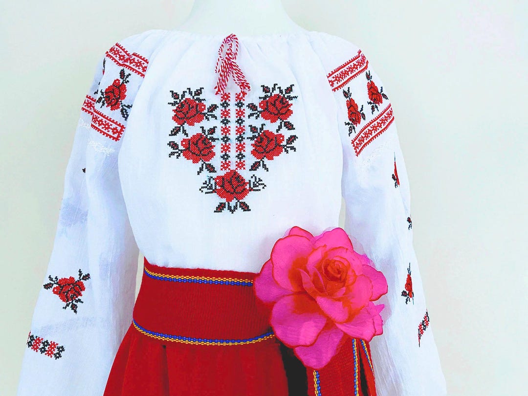 Romanian Traditional Costume/romania Blouse/romanian Dance Costume ...