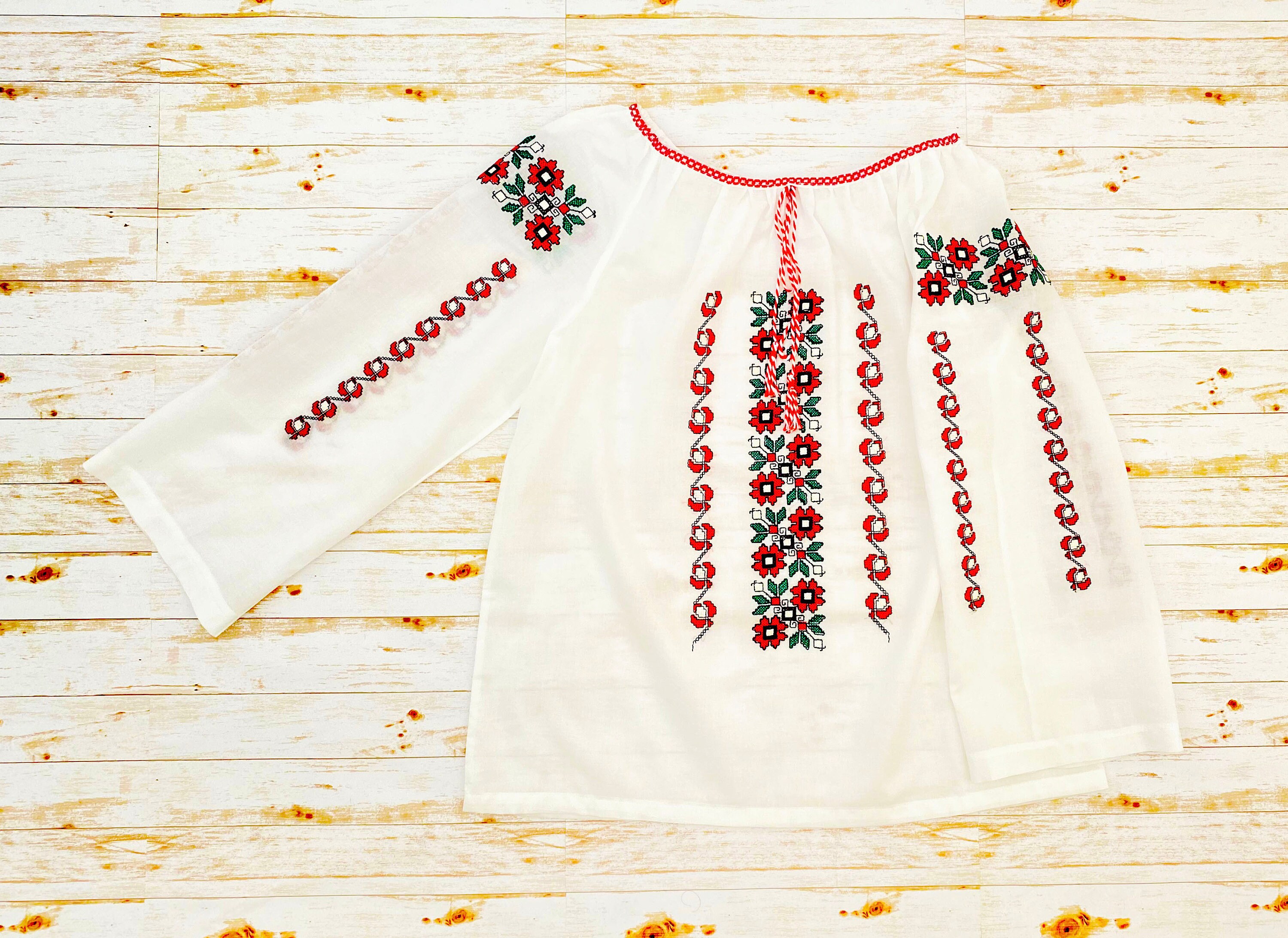 Romanian Traditional Costume/romania Suit/romanian Dance - Etsy