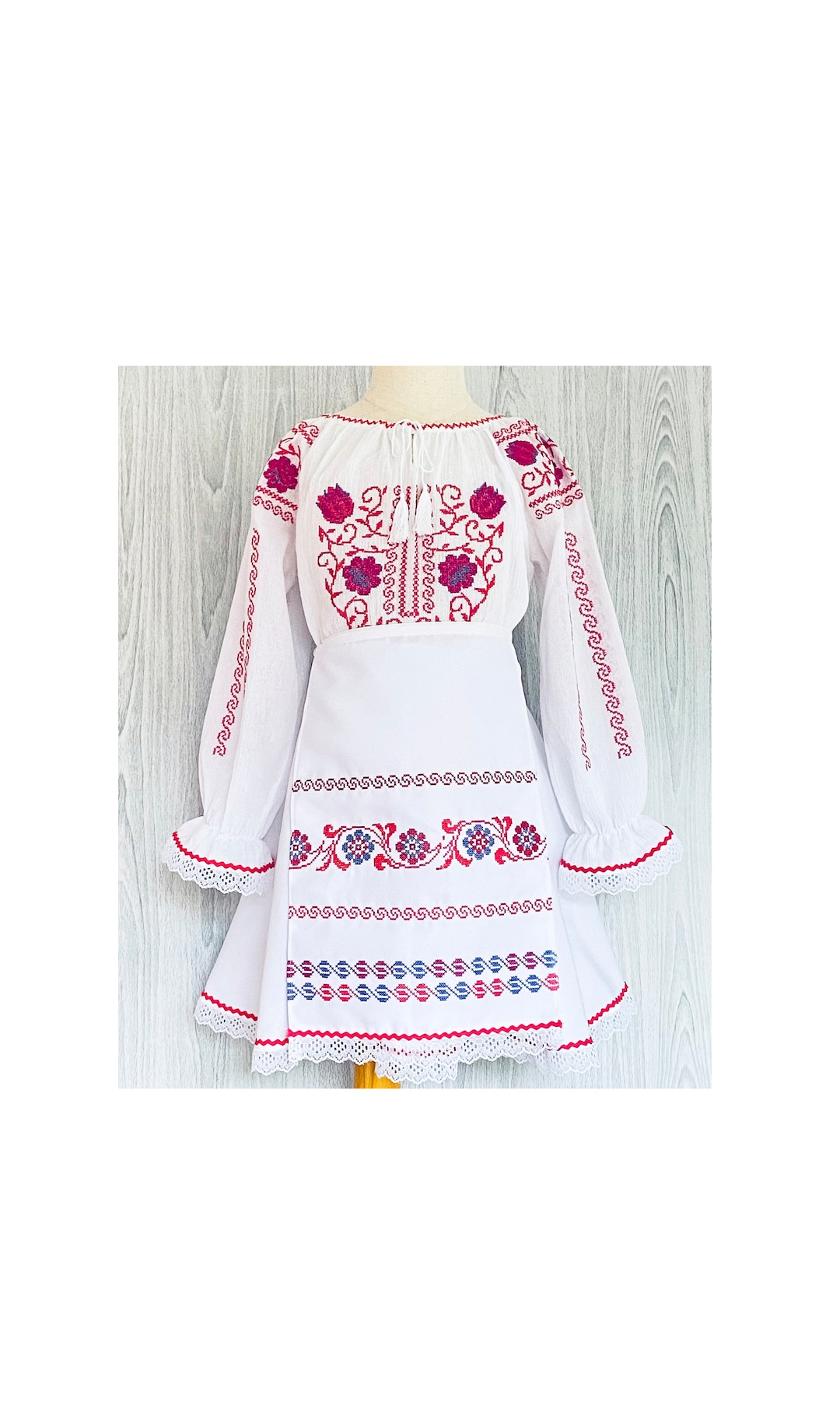 Romanian Traditional Costume/romania Blouse/romanian Dance Costume ...