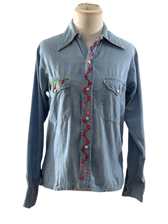 1960’s Western Floral Embroidered Button Down Top by … - Gem