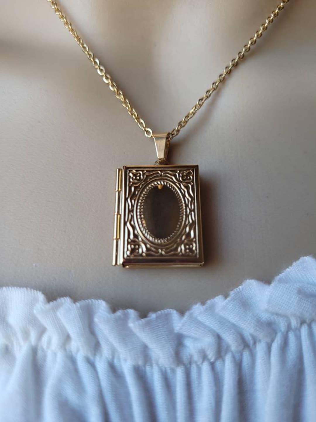 Vintage Style Gold Locket Book Pendant, Photo Frame Necklace - Etsy