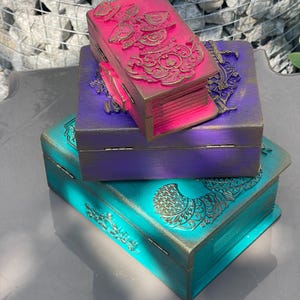 Set of 3 Alice in Wonderland Book Boxes – Fantasy Colored Storage ...