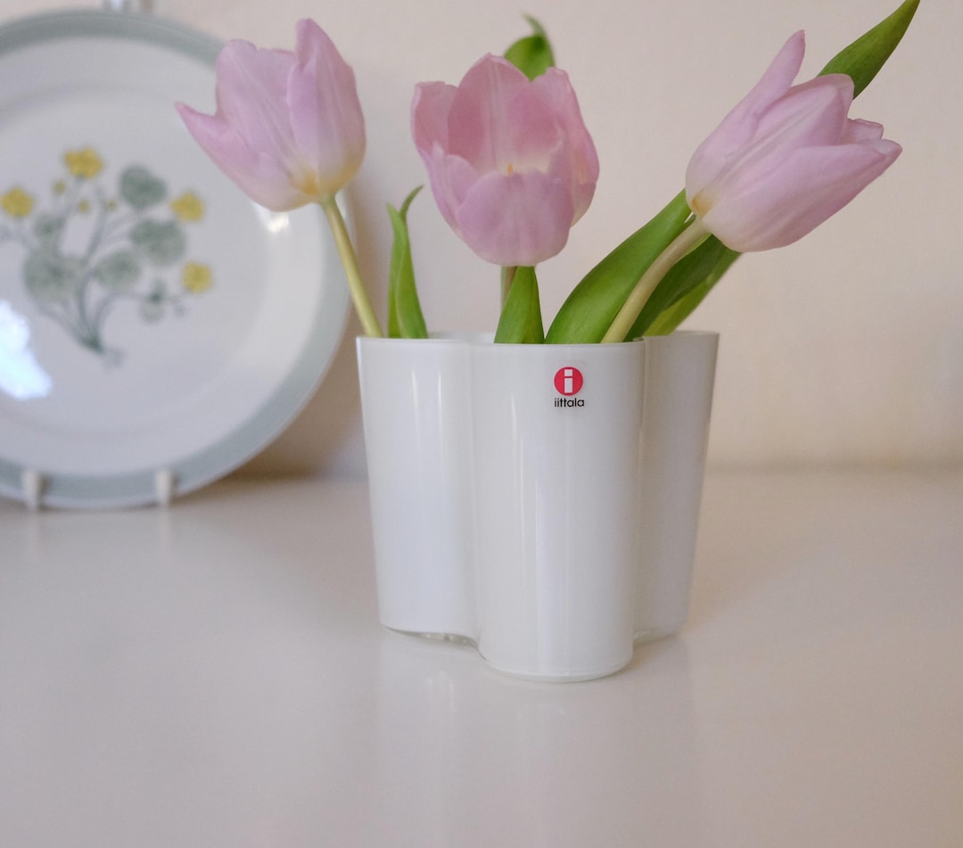 Iittala Finland Alvar Aalto Savoy Vase, Glass Flower Vase 9.5 Cm ...