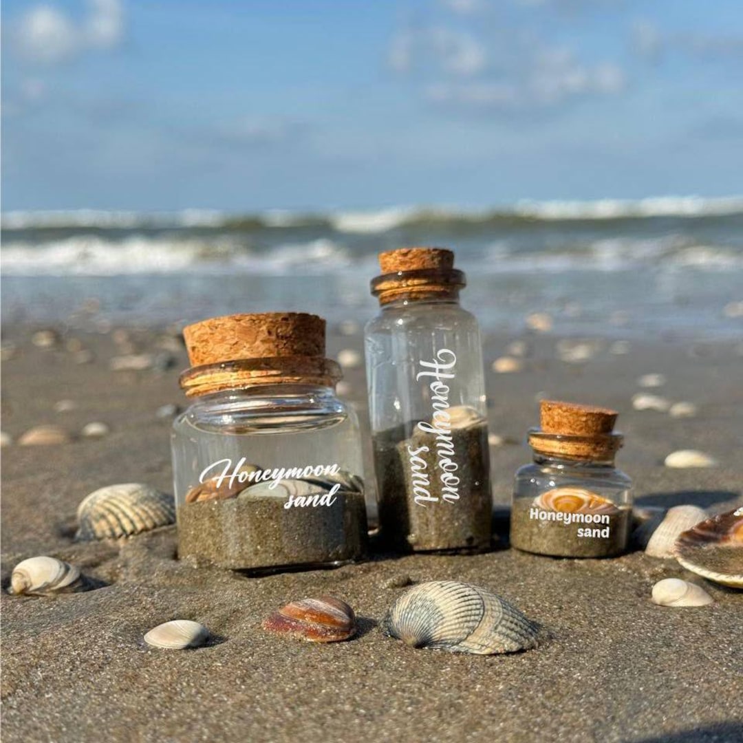Beach Keepsake Bottle, Small Sand Jar, Wedding Favor or Family Vacation ...