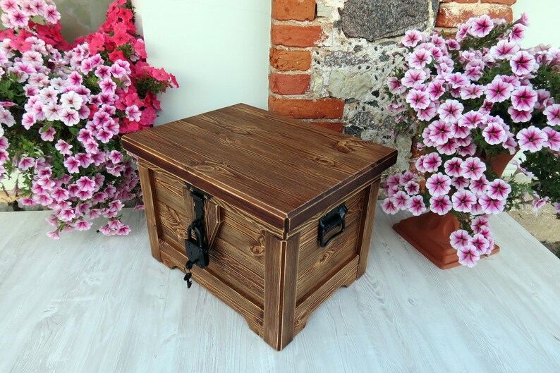 Brown Rustic Wood Chest Hunters Box Pirate Box Wood Chest With Handles ...