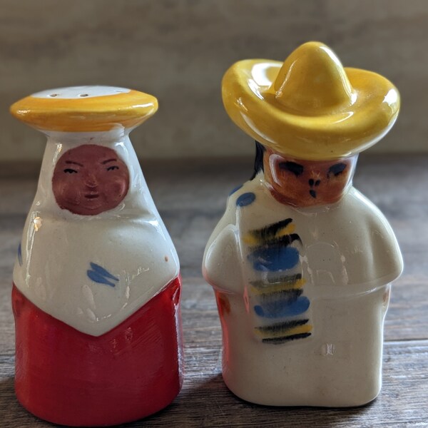 Mexican Salt and Pepper Shakers - Etsy
