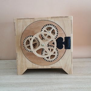 Cnc Files, Unique Wooden Storage Box With a Working Gear Lock Mechanism ...