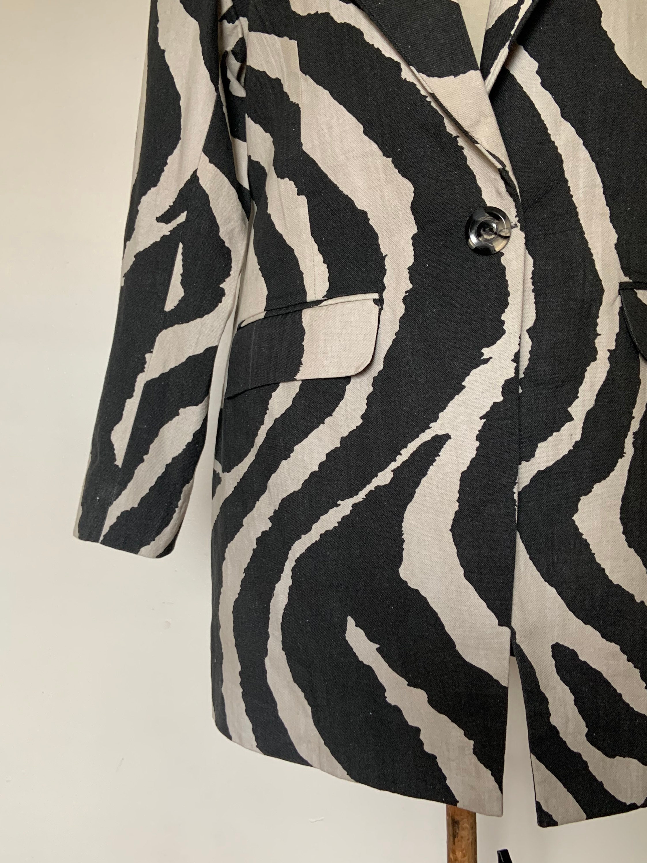 Zebra Print Linen Cream and Black Oversized Blazer With Black Lining ...