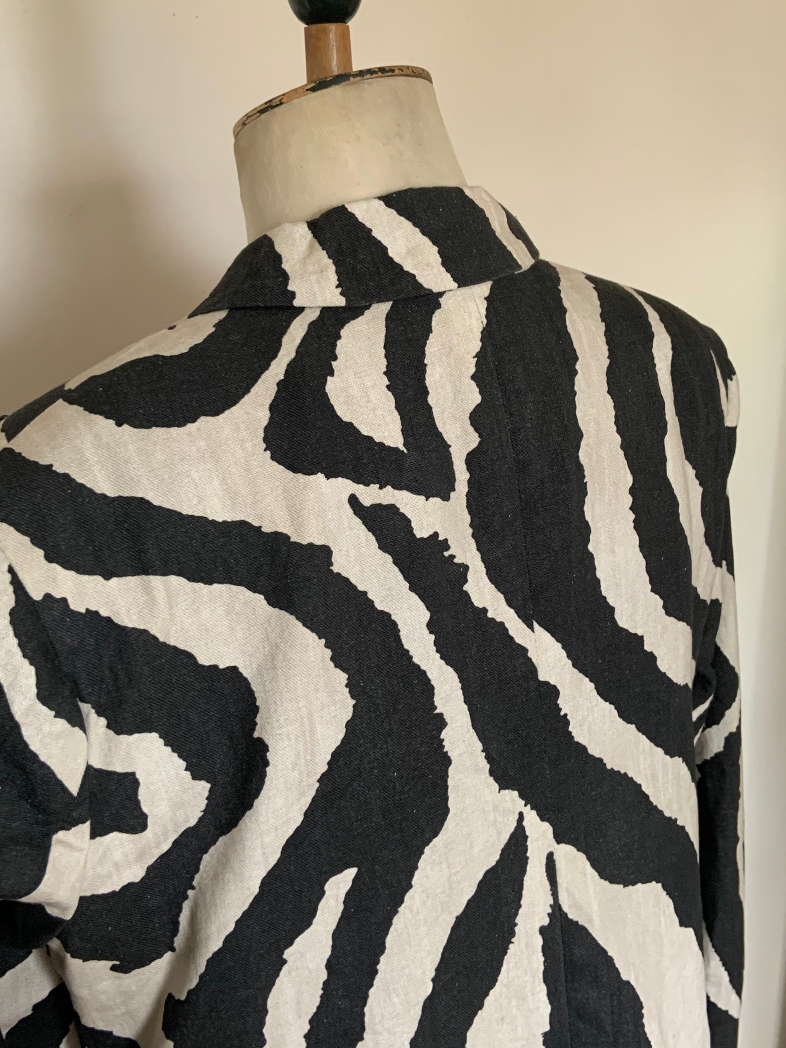 Zebra Print Linen Cream and Black Oversized Blazer With Black Lining ...
