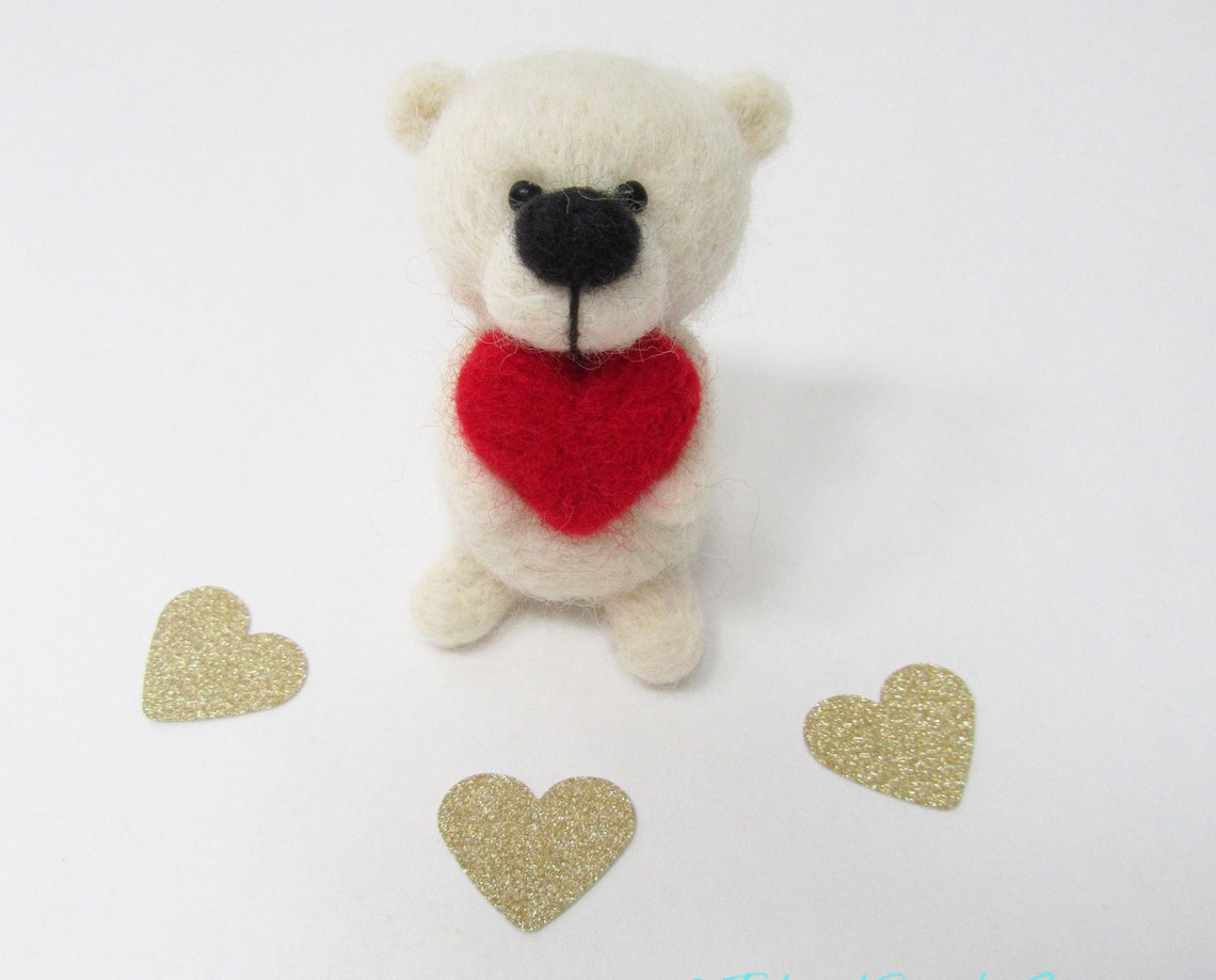 Needle Felted Bear, Handmade Miniature Bear With Love Heart, Woodland ...