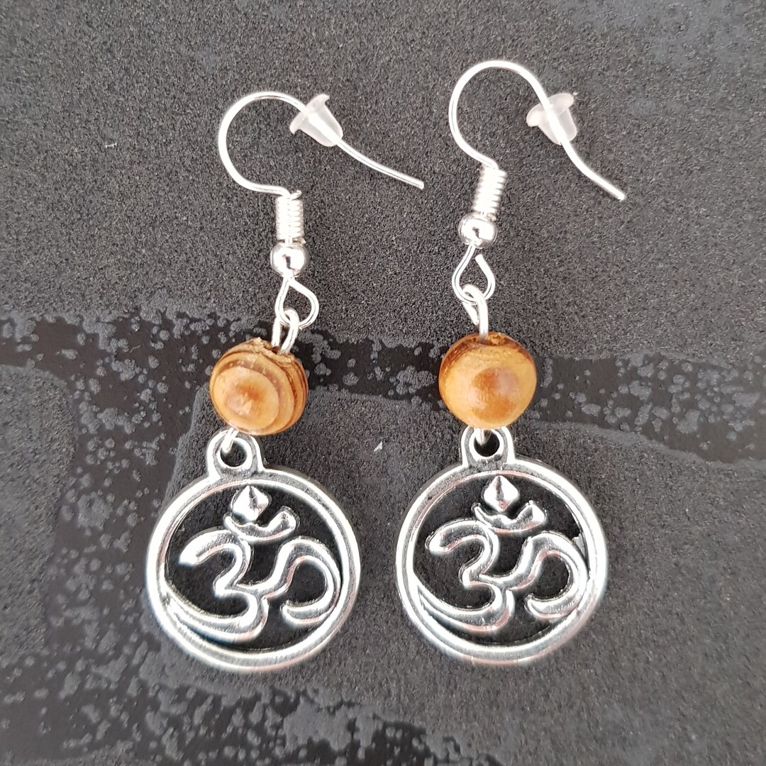 Earrings Silver Goa Natural Wood Tree Leaf Plant Sign Symbol Round Ohm ...