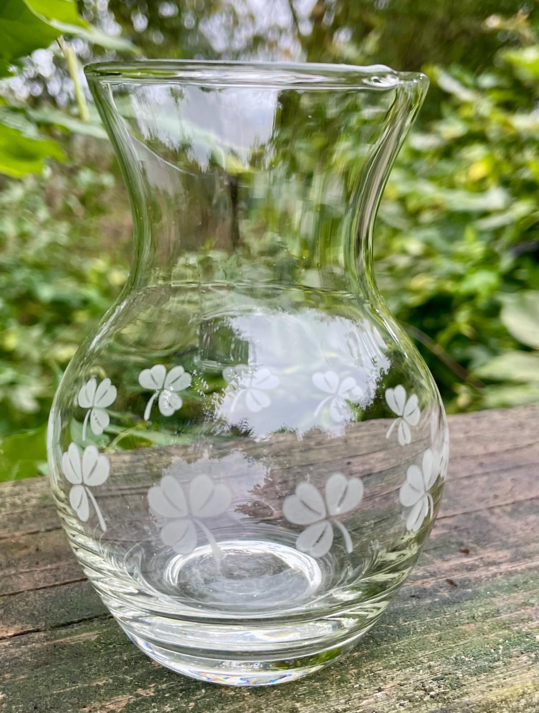 Vintage Etched Glass Shamrock Vase, 4.5" Tall - Etsy