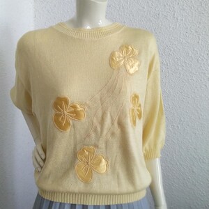 70s Knitted Blouse Yellow Minimalist Blouse Embroidered Pansy Blouse ...