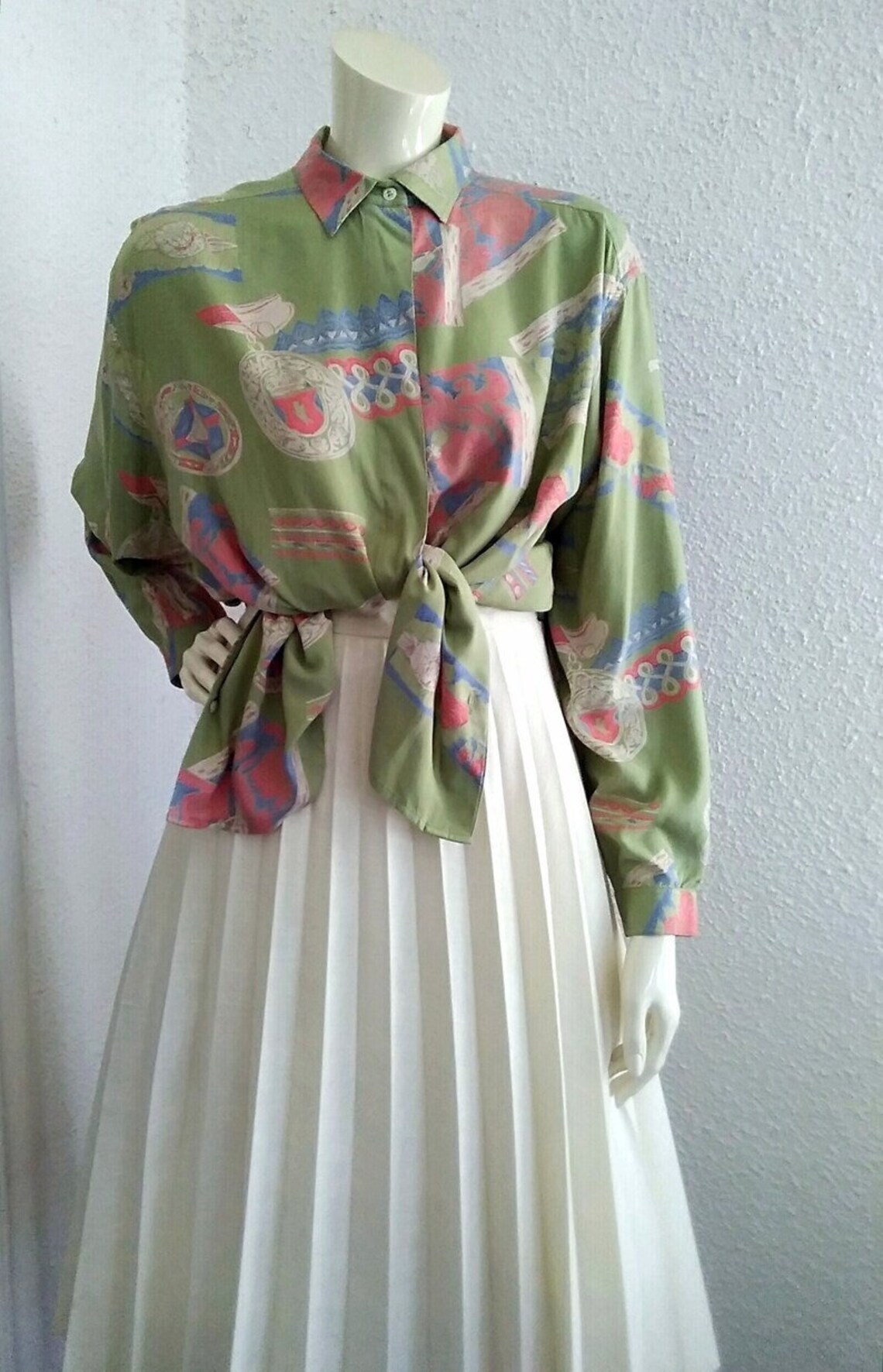 80s Pop-art Blouse Dusted Green Blouse EDITH KUMAR Viscose Blouse Crazy ...