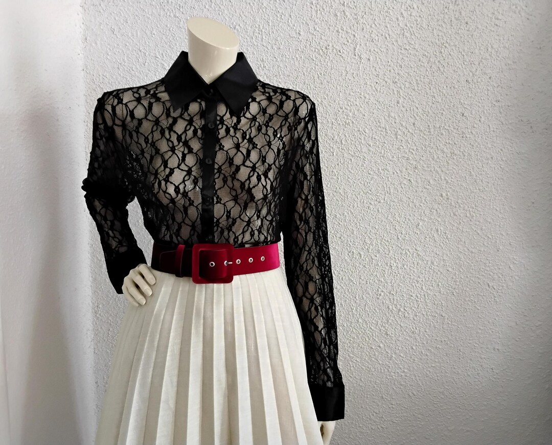 Blusa de renda com decote em V dos anos 90, blusa gótica descolada ...