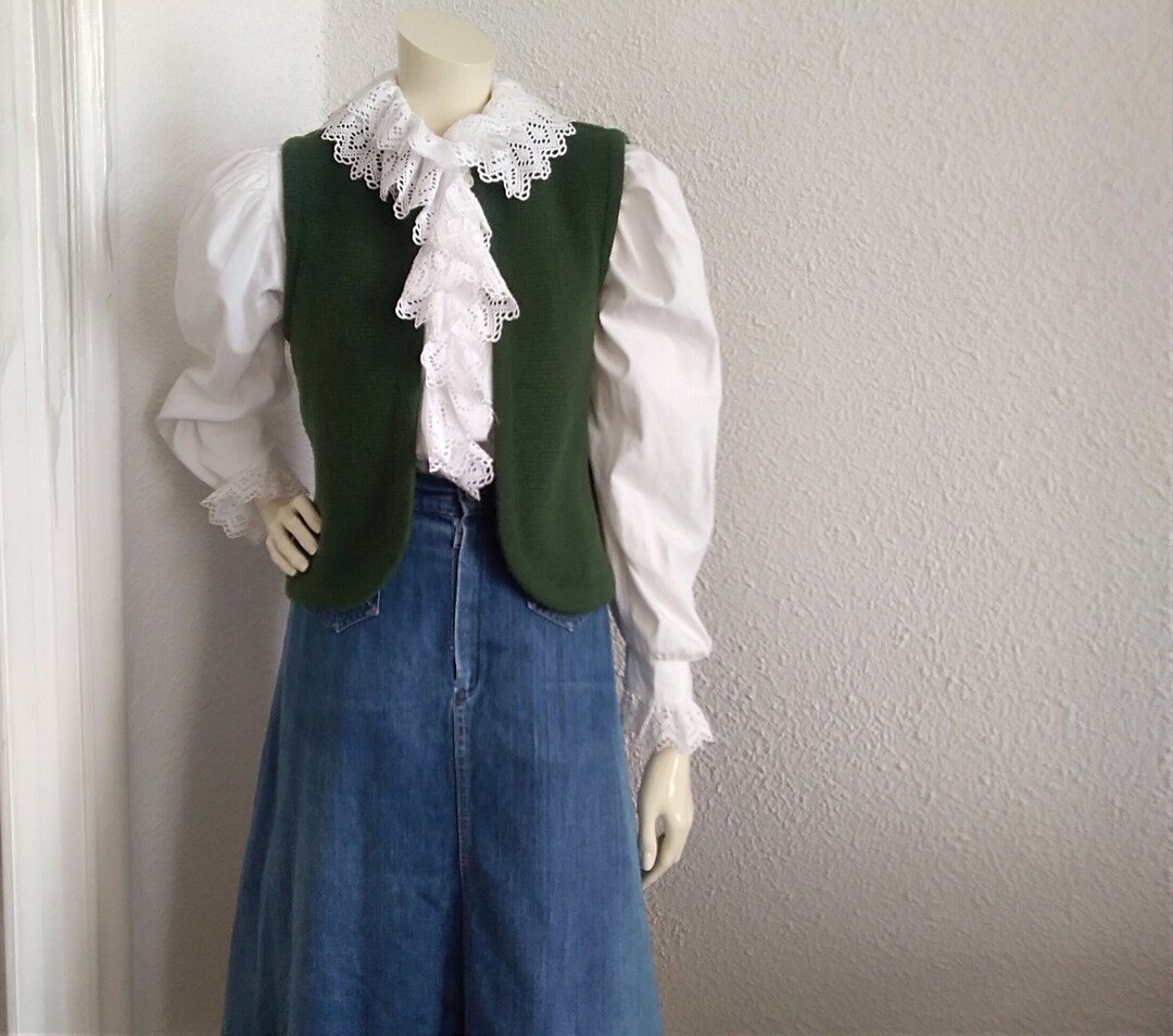 70s Retro Vest Cropped Dusted Green Vest Knitted Spring Vest Minimalist ...